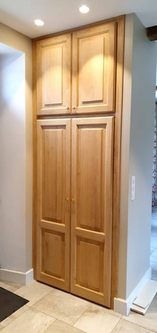 Placard bois en massif Chêne 2 sur 2